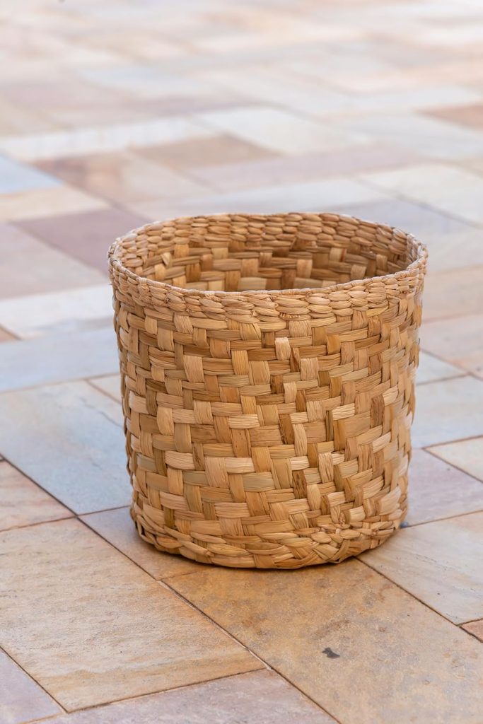 Cachepot De Palha Natural Cesto Decoração Multiuso Vaso M - Estante ...